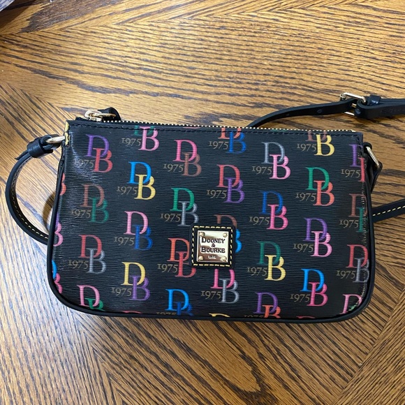 Dooney & Bourke | Bags | Dooney Bourke Db75 Collection Multi Lexi ...
